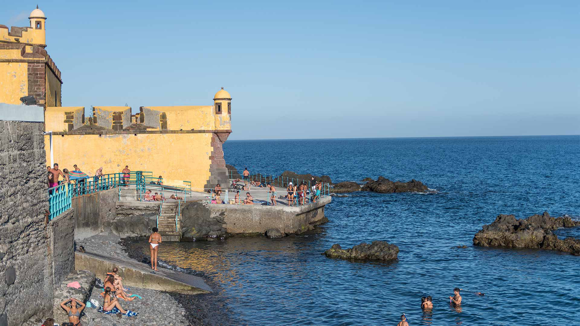 São Tiago Beach - Visit Madeira | Madeira Islands Tourism Board ...