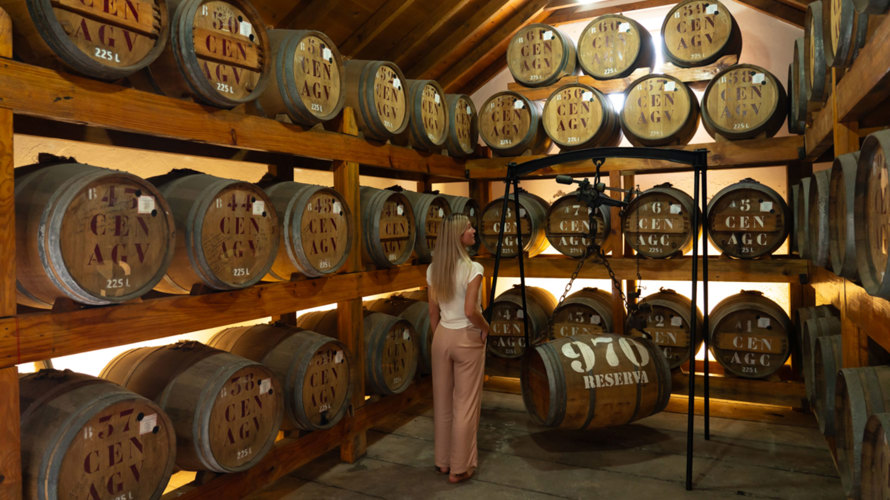 Descubriendo el ron de Madeira: un viaje a través de la artesanía y la ...