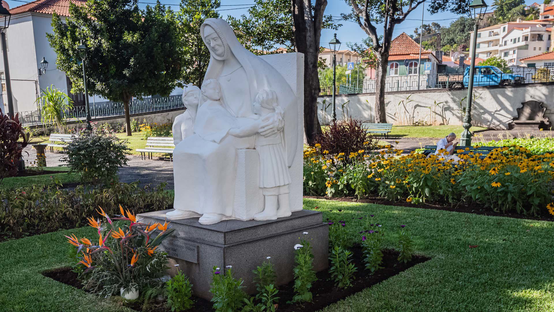 Escultura da Irmã Mary Jane Wilson - Visit Madeira | Site oficial do ...
